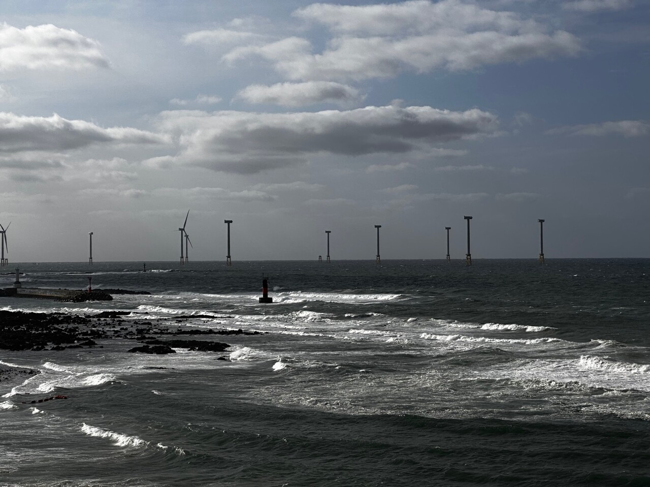 인허가에 발 묶인 해상풍력 물량만 27GW, 대안은 없나 - Kollo